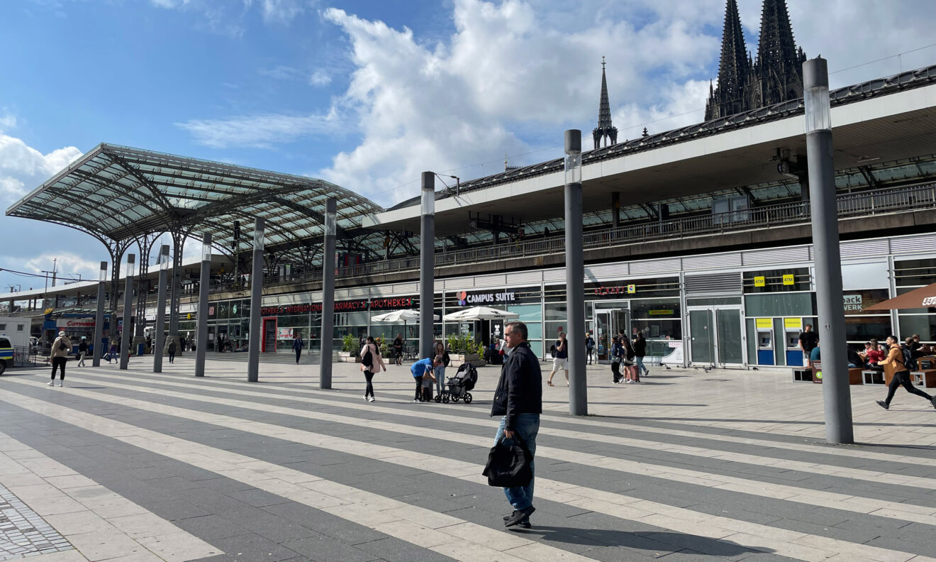 Köln Hauptbahnhof ️ Alle Infos, Fahrplan & Auskünfte » Bahnauskunft.info